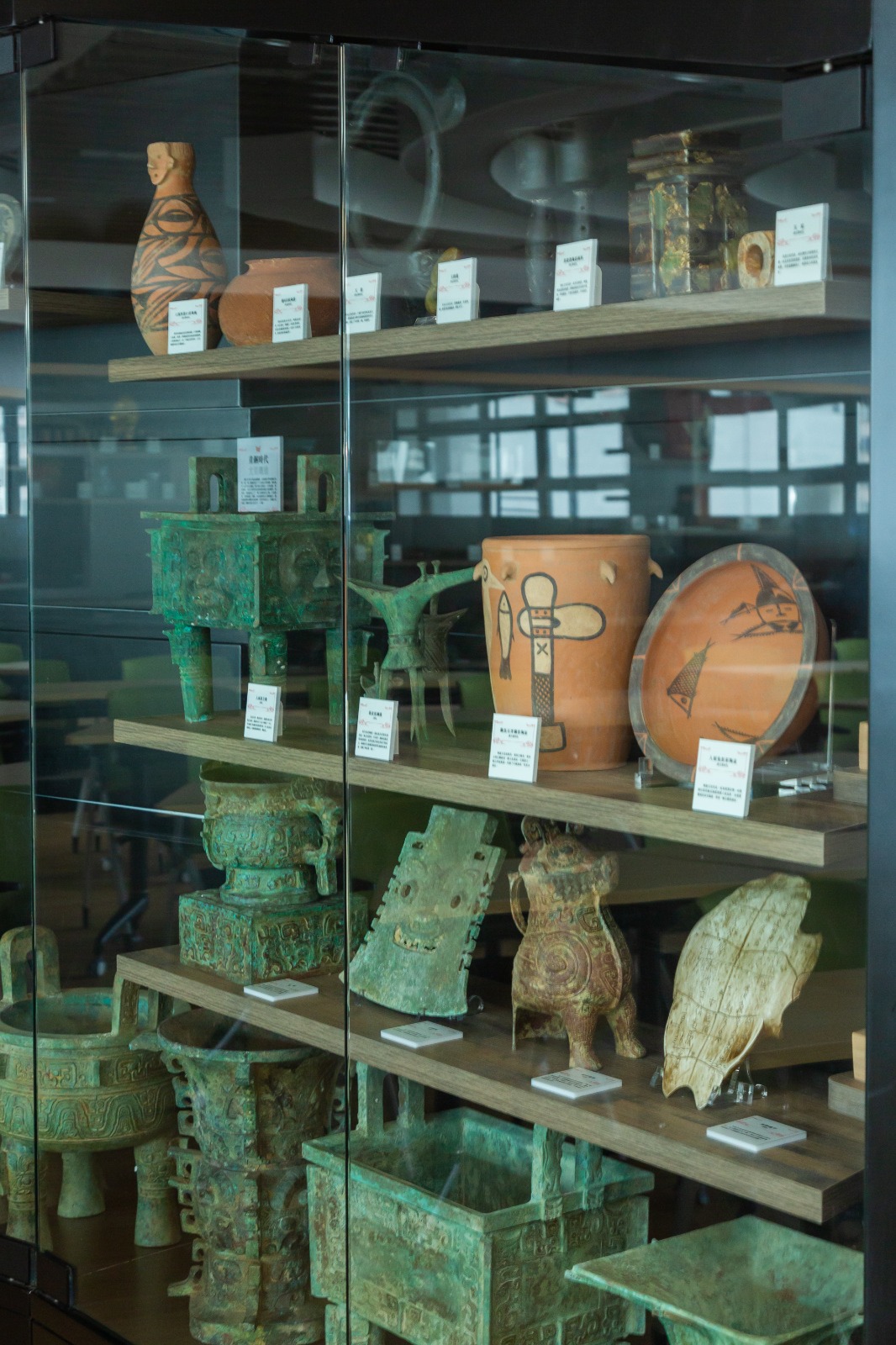 文物之光映照歷史長河 | 學校園地 | ECzone